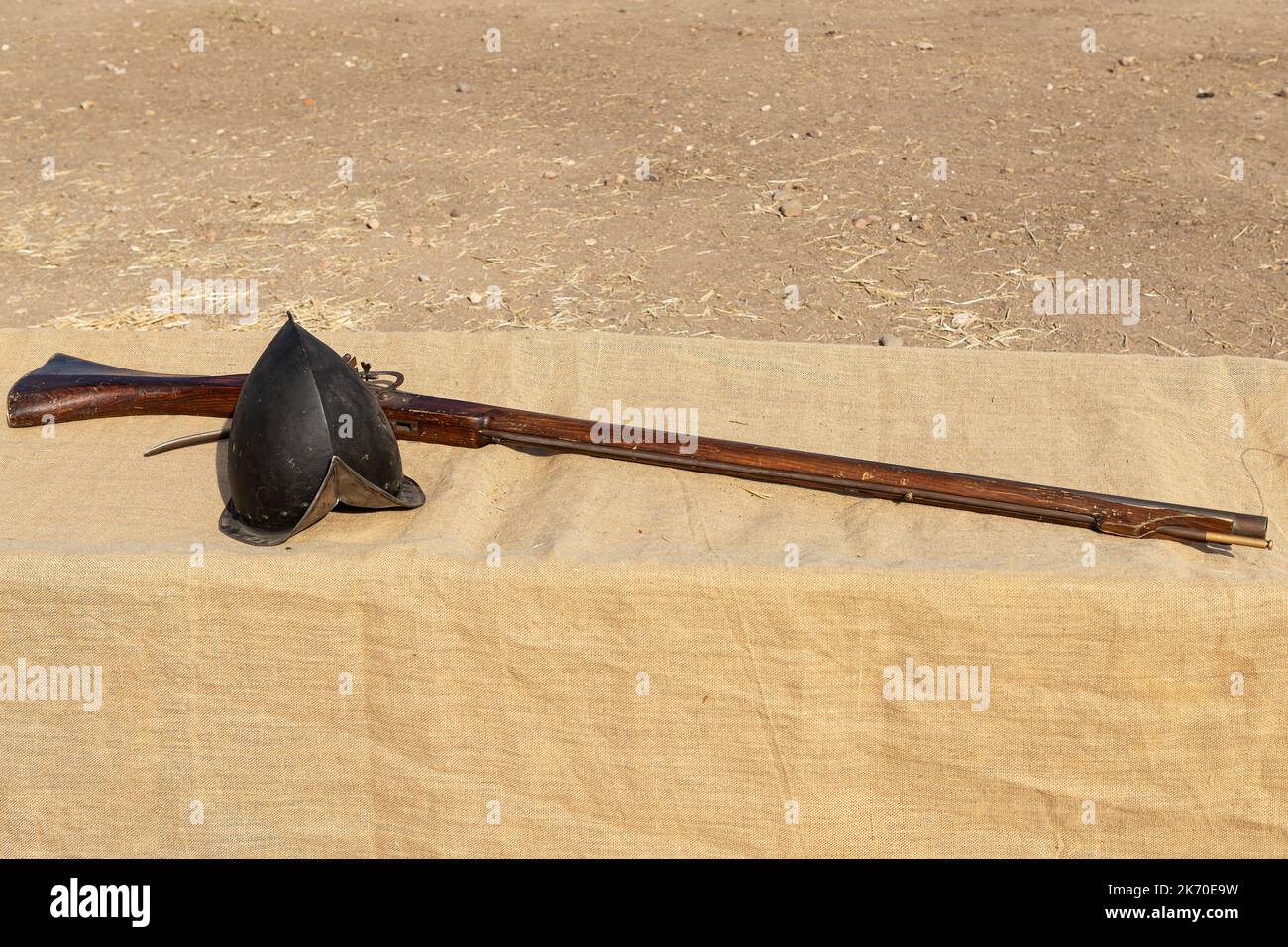 16th century spanish helmet hi-res stock photography and images - Alamy