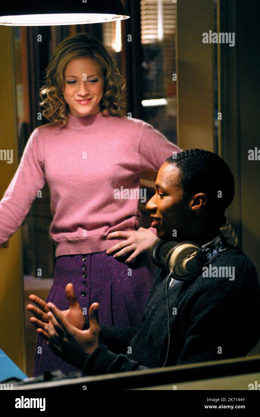 BRITTANY SNOW, ARLEN ESCARPETA, AMERICAN DREAMS, 2002 Stock Photo - Alamy
