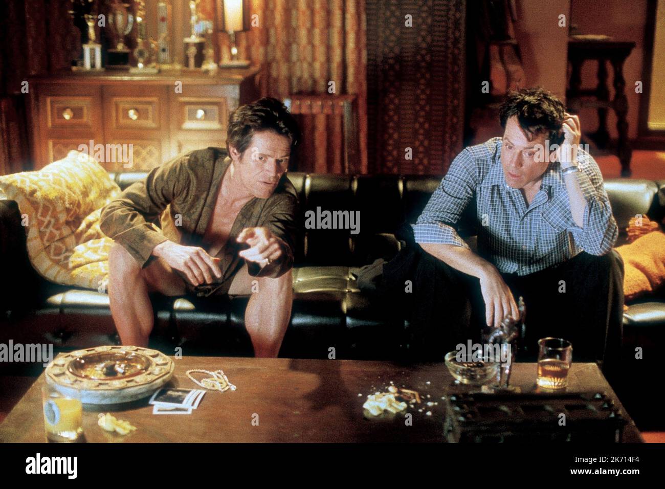 Willem dafoe greg kinnear auto hi-res stock photography and images - Alamy