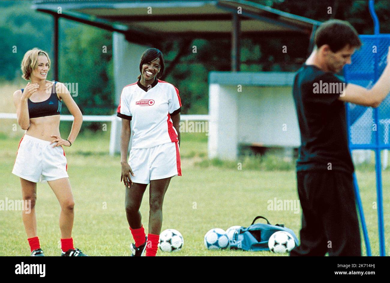 Keira knightley bend it like beckham hi-res stock photography and ...