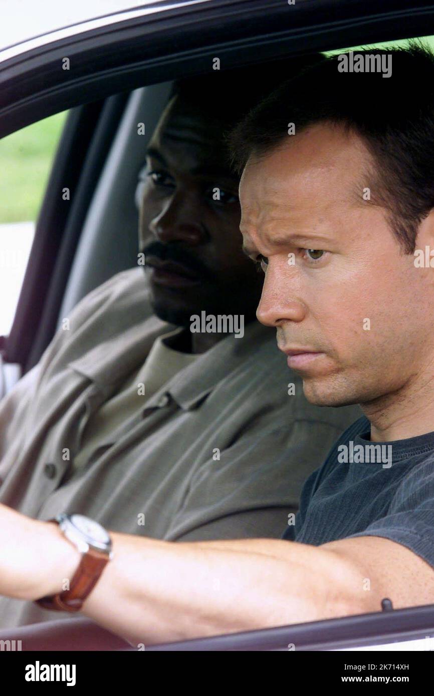 Boomtown donnie wahlberg 2002 hi-res stock photography and images - Alamy