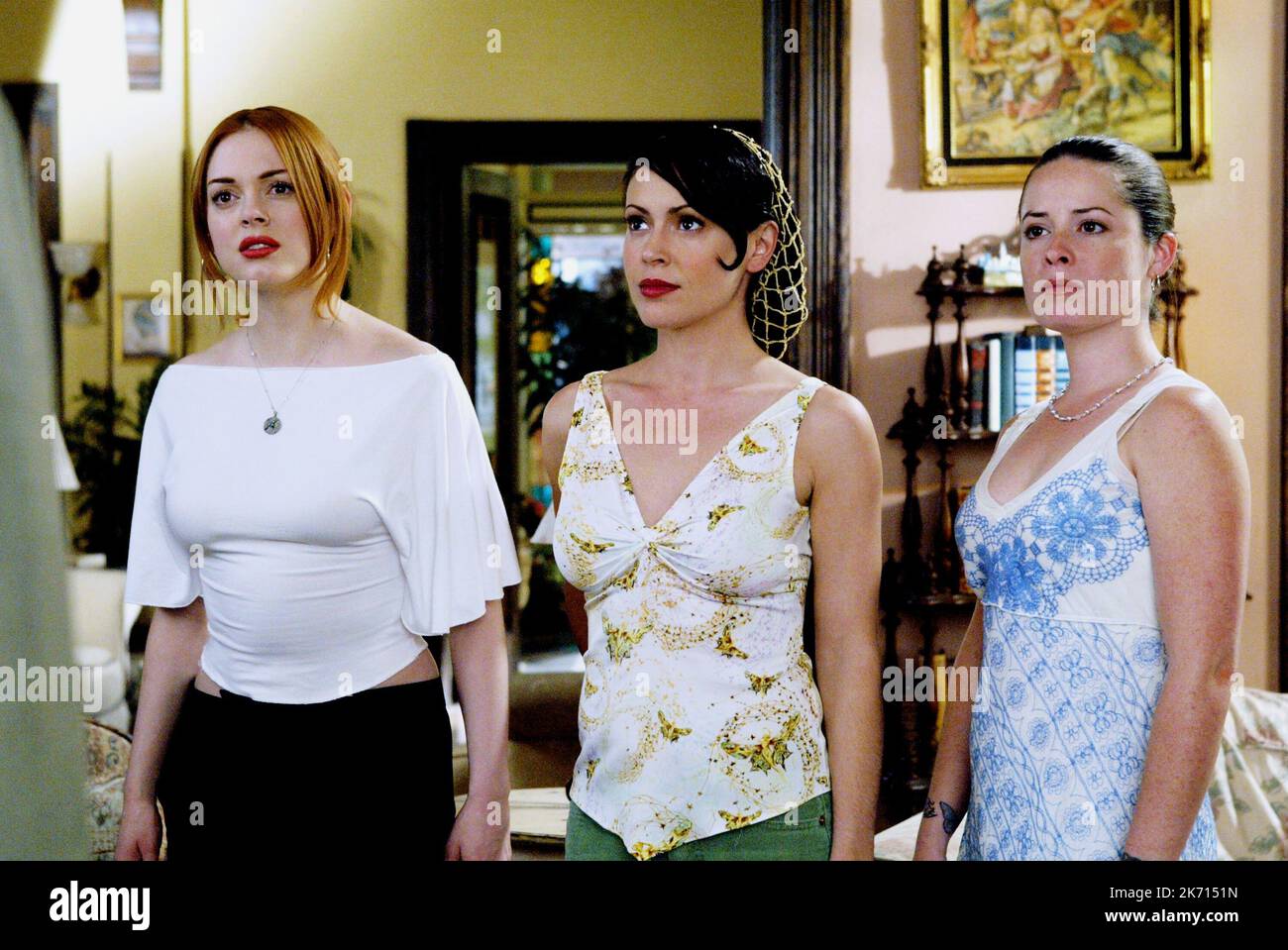 Holly marie combs hi-res stock photography and images - Alamy