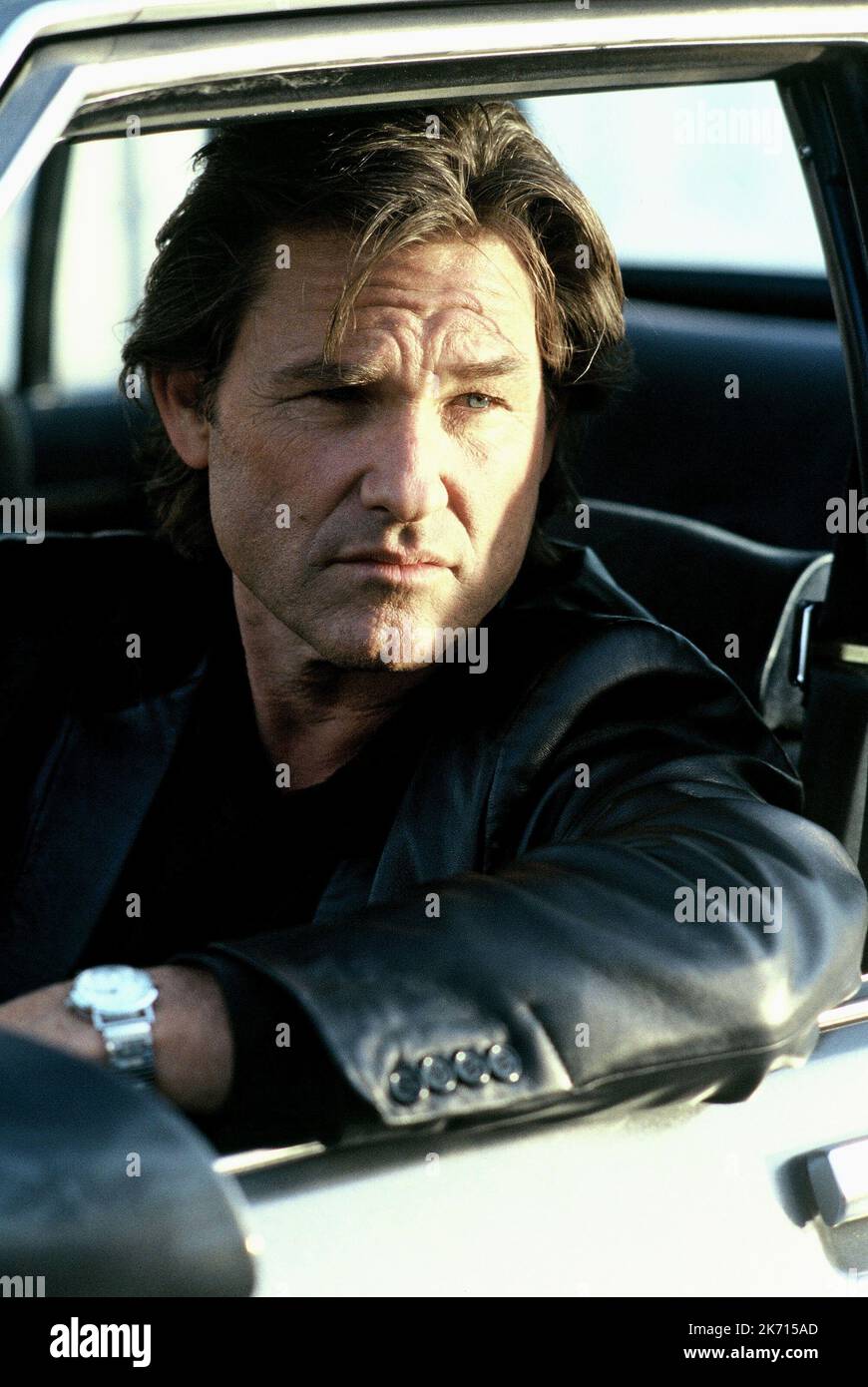 Kurt russell ron shelton dark hi-res stock photography and images - Alamy