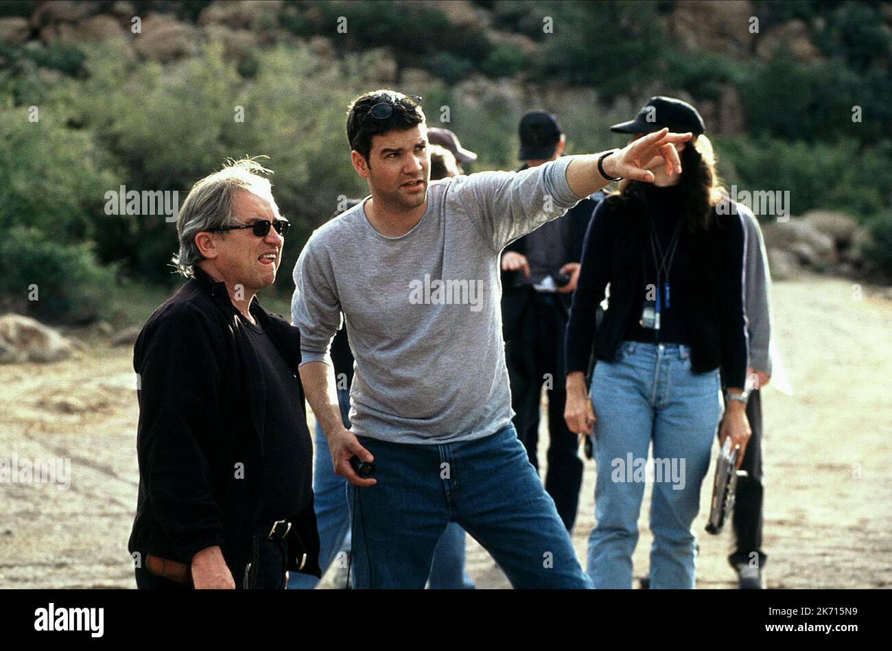 ELLORY ELKAYEM, JOHN BARTLEY, EIGHT LEGGED FREAKS, 2002 Stock Photo - Alamy