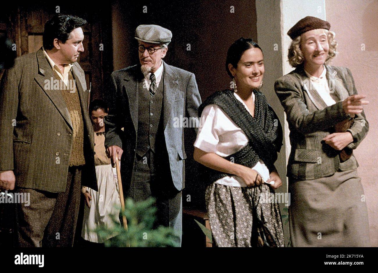 ALFRED MOLINA, SALMA HAYEK, FRIDA, 2002 Stock Photo - Alamy