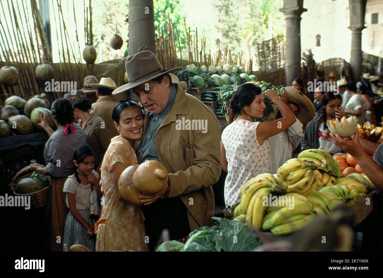 SALMA HAYEK, ALFRED MOLINA, FRIDA, 2002 Stock Photo - Alamy