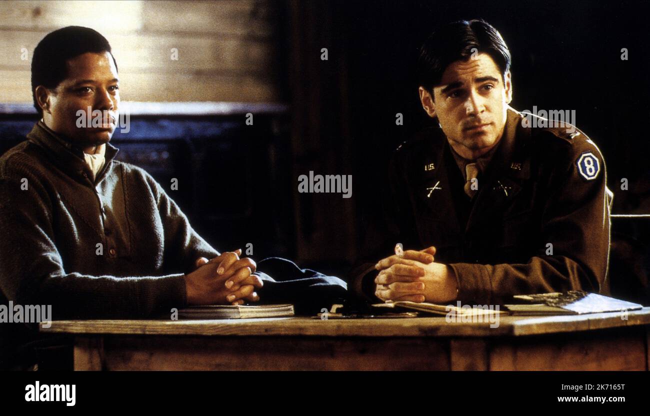 TERRENCE HOWARD, COLIN FARRELL, HART'S WAR, 2002 Stock Photo - Alamy