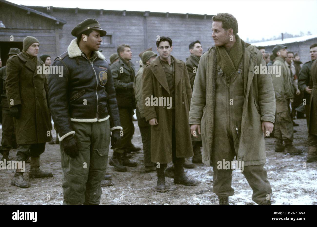 TERRENCE HOWARD, COLIN FARRELL, COLE HAUSER, HART'S WAR, 2002 Stock ...