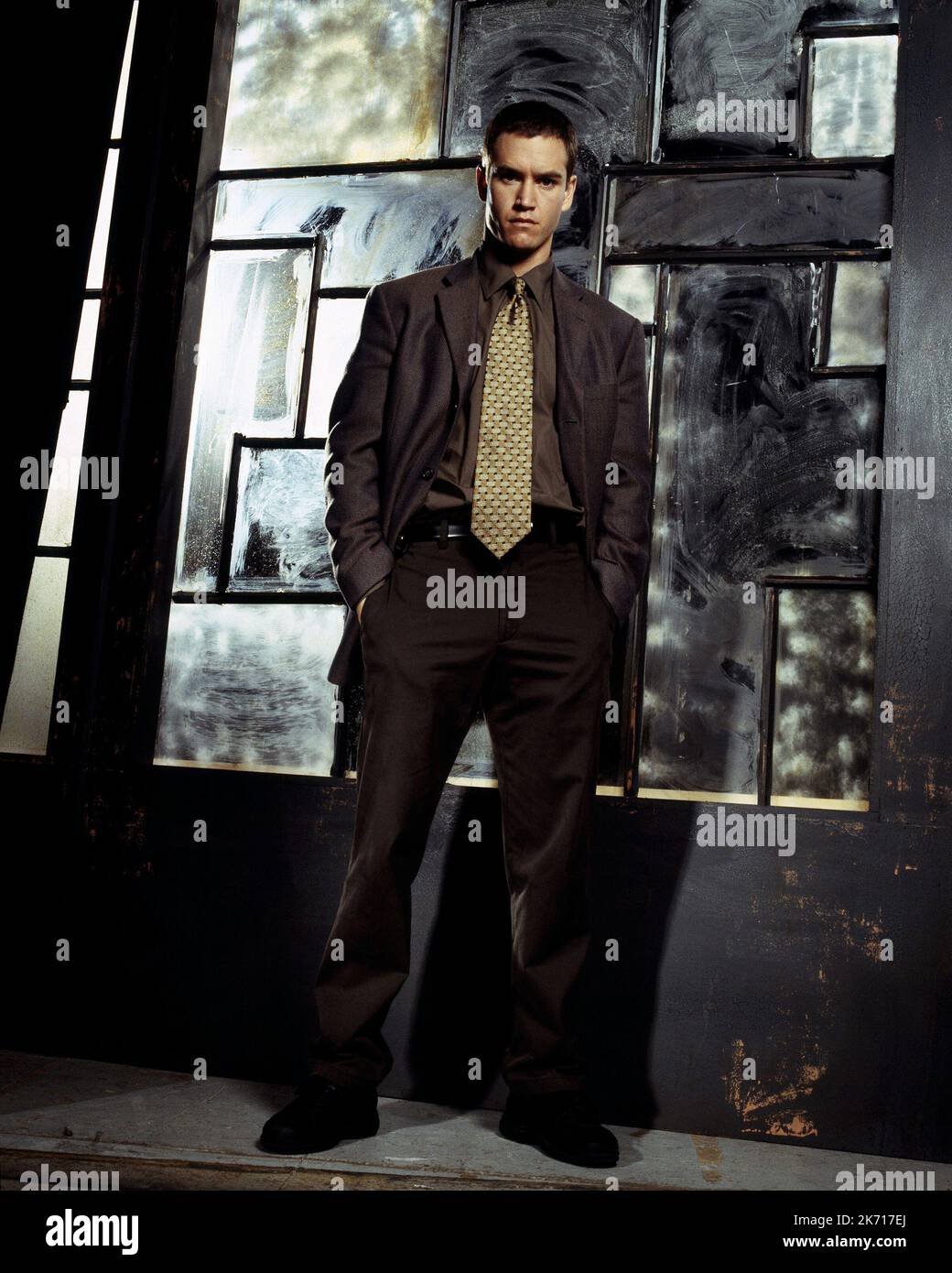 MARK PAUL-GOSSELAAR, NYPD BLUE : SEASON 10, 2002 Stock Photo - Alamy