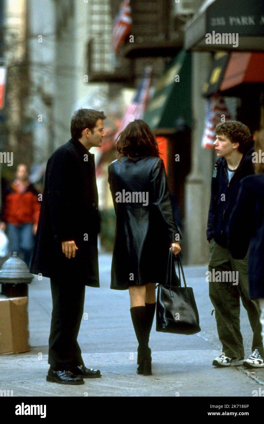 Roger dodger 2002 campbell scott hi-res stock photography and images ...