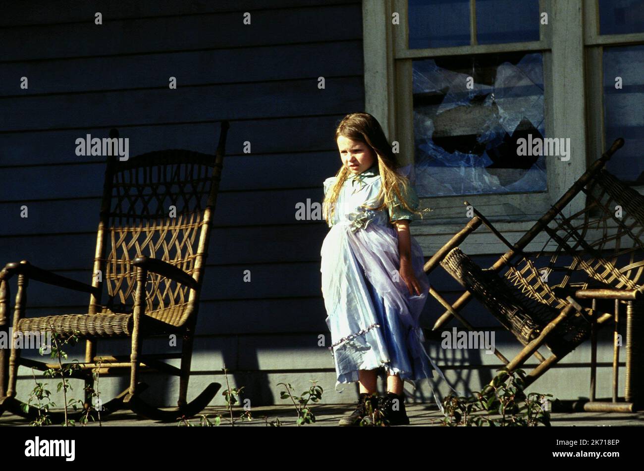 ABIGAIL BRESLIN, SIGNS, 2002 Stock Photo - Alamy