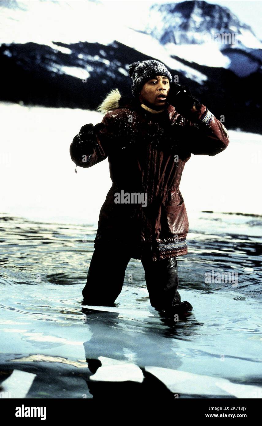 Snow dogs movie still hi-res stock photography and images - Alamy