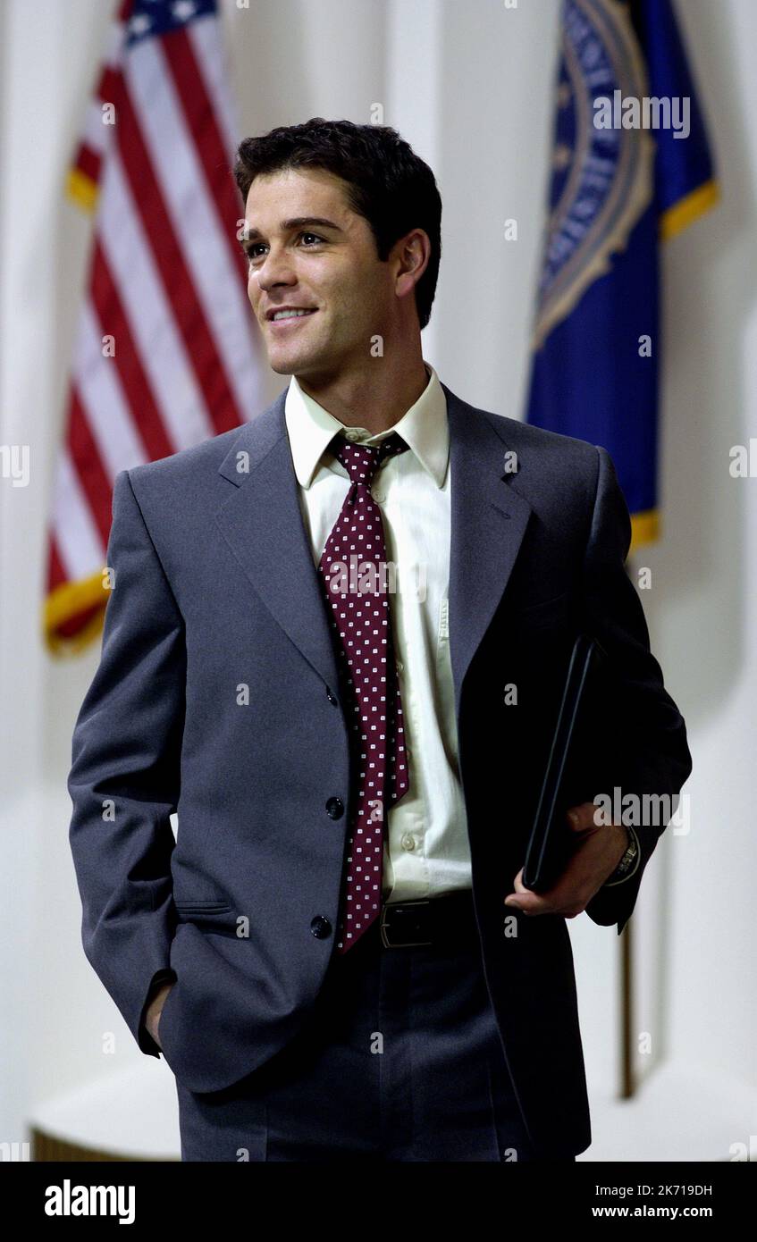 Yannick bisson hi-res stock photography and images - Alamy