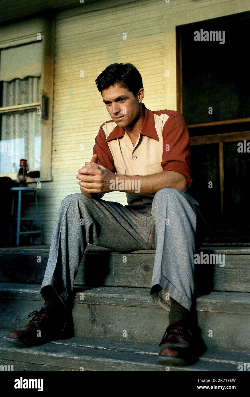 ERIC CLOSE, TAKEN, 2002 Stock Photo - Alamy