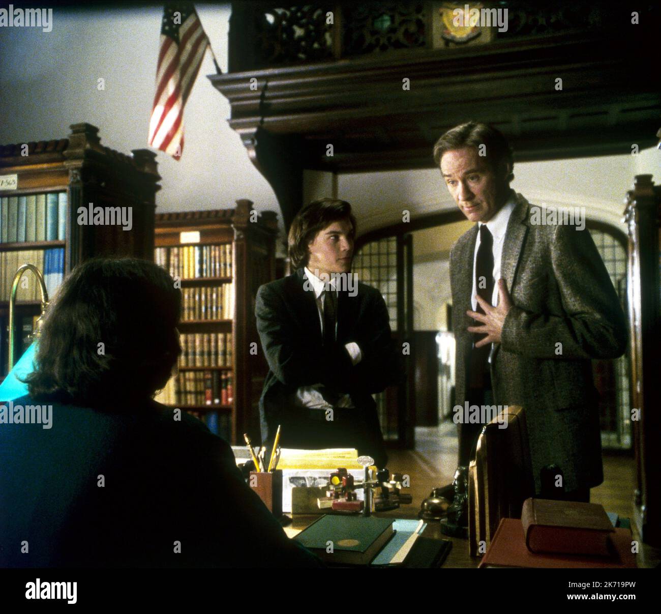 EMILE HIRSCH, KEVIN KLINE, THE EMPEROR'S CLUB, 2002 Stock Photo - Alamy