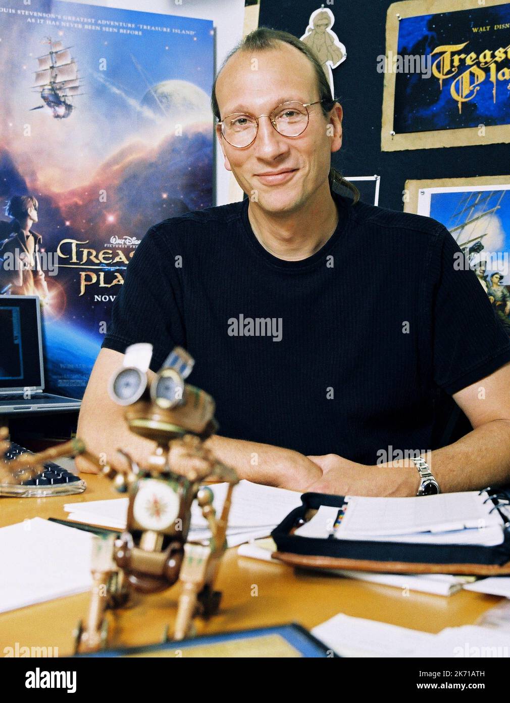 ROY CONLI, TREASURE PLANET, 2002 Stock Photo - Alamy