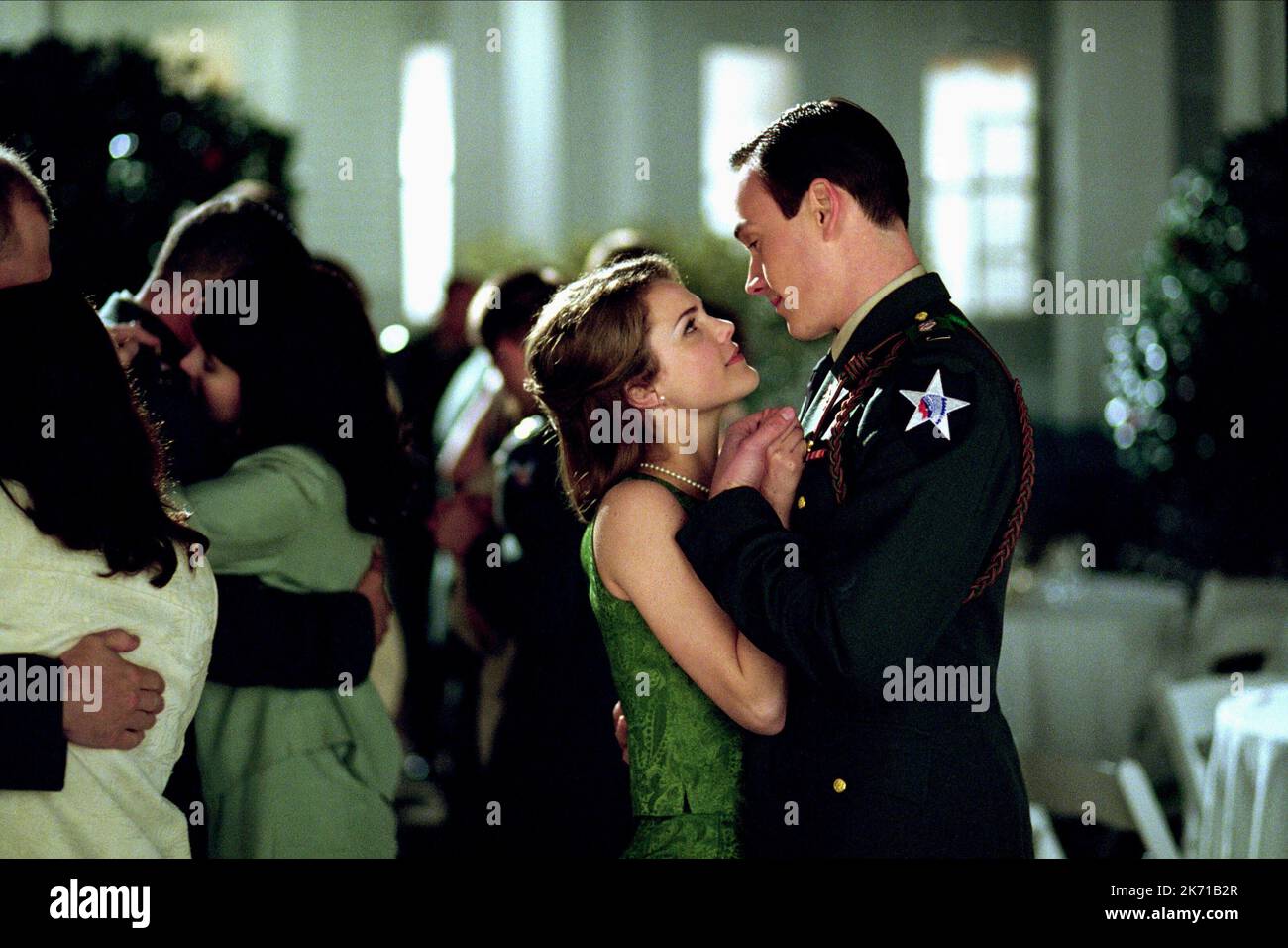 RUSSELL,KLEIN, WE WERE SOLDIERS, 2002 Stock Photo - Alamy
