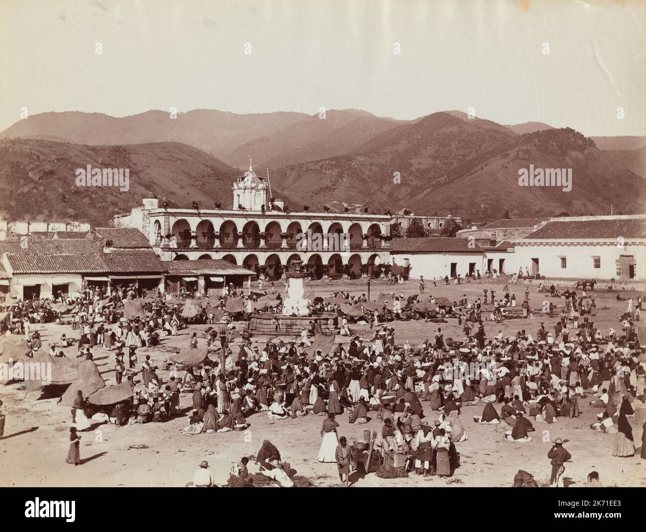 Black and white photograph (ca 1880-1899) of the market place in ...
