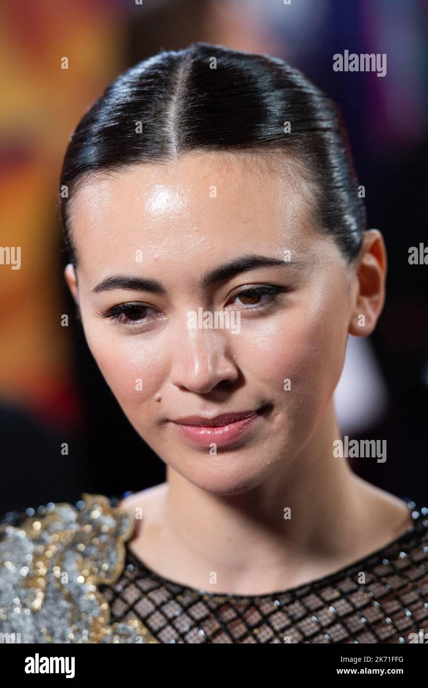 Jessica Henwick attending the Glass Onion: A Knives Out Mystery ...