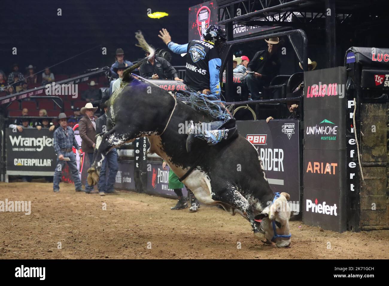 GLENDALE, AZ - OCTOBER 15: Rider Mason Taylor of the Carolina Cowboys ...