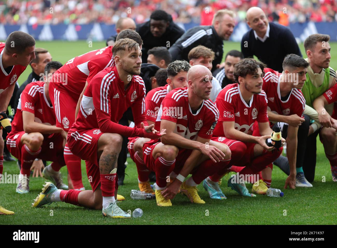 Standard's players celebrate after winning a soccer match between ...