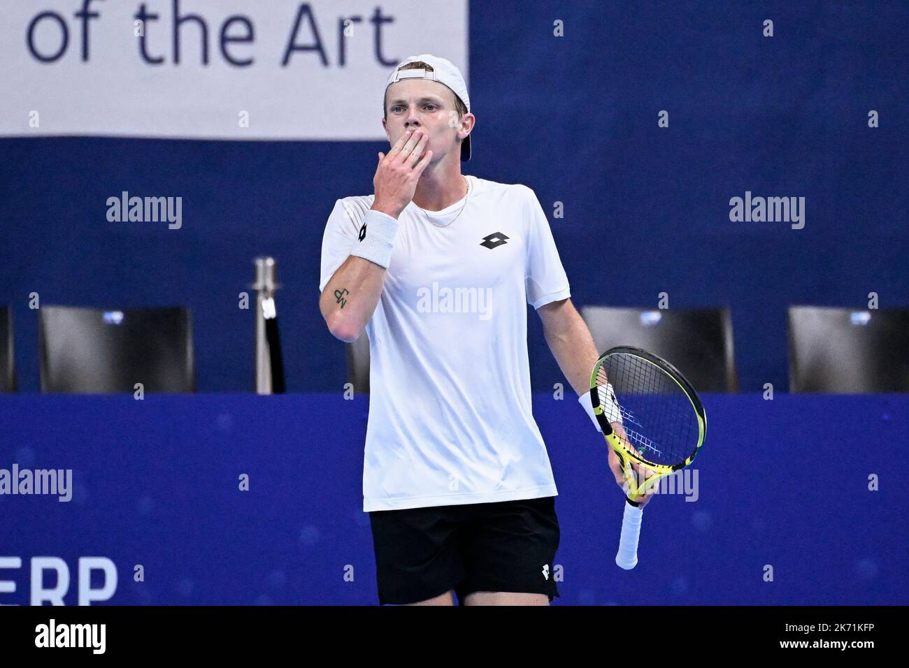 Dutch Jesper De Jong celebrates during the qualification game between ...