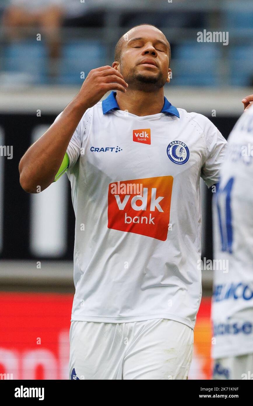 Gent's Vadis Odjidja-Ofoe looks dejected during a soccer match between ...