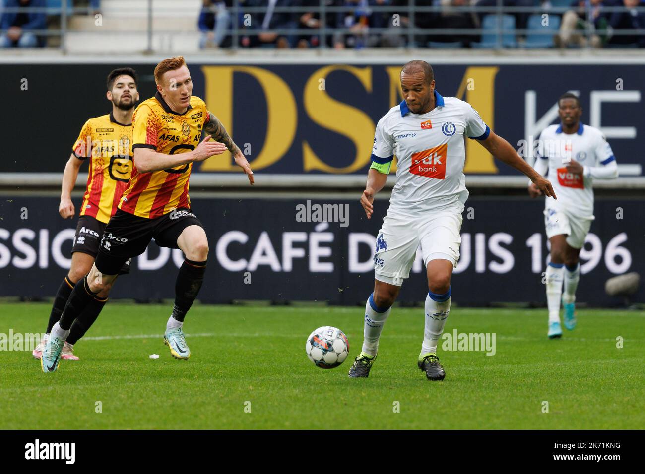 Gent's Vadis Odjidja-Ofoe scores a goal during a soccer match between ...