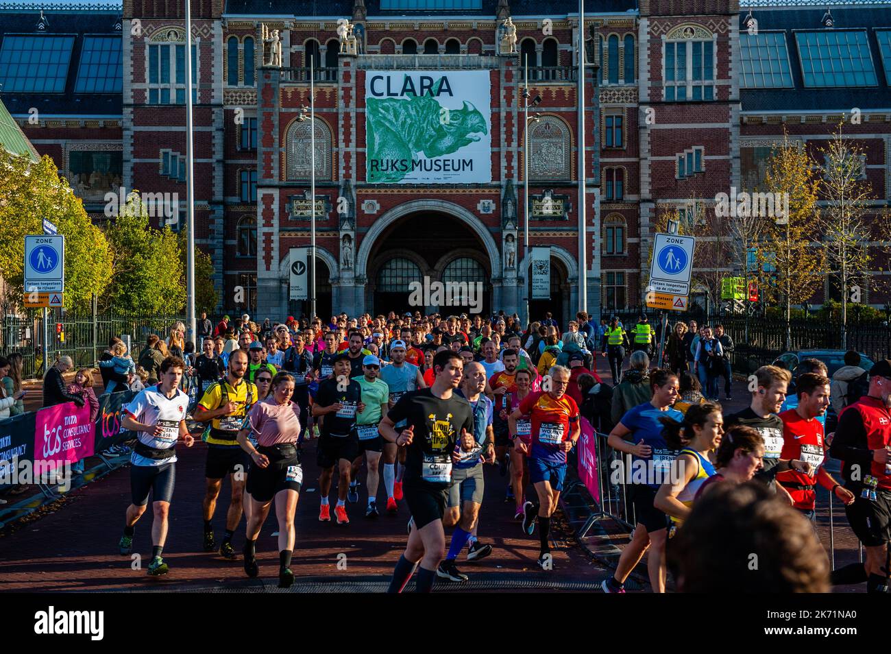 Participants crossing the famous Rijksmuseum passage during the first ...