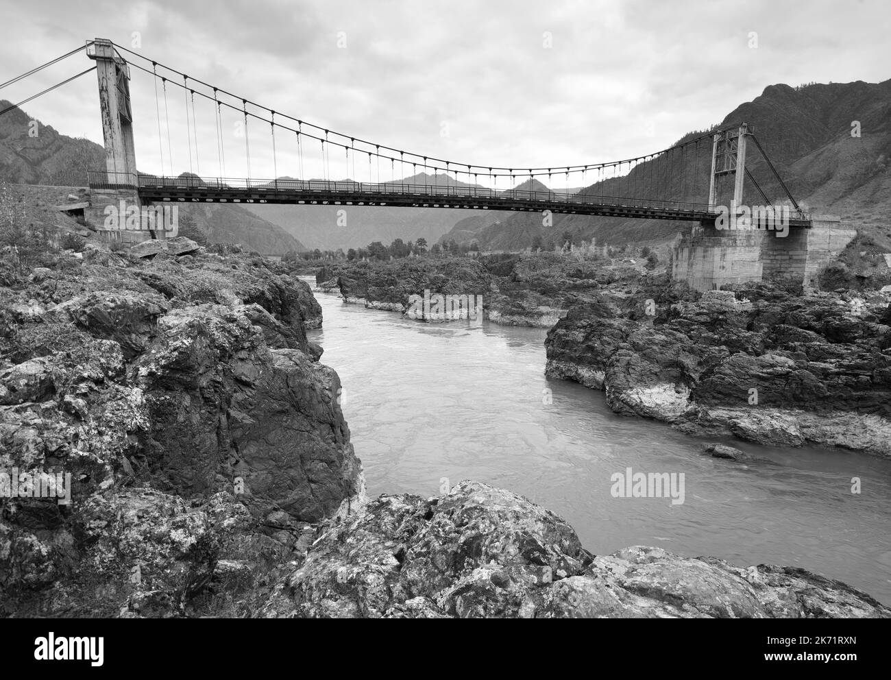 Lava canyon suspension bridge hi-res stock photography and images - Alamy