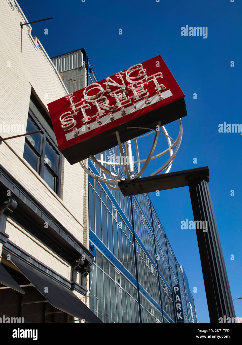 Long Street District sign in downtown Columbus Ohio USA Stock Photo - Alamy