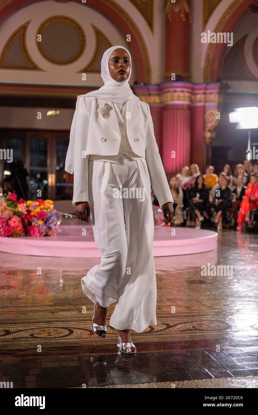 Melbourne, Australia. 16th Oct, 2022. A model wearing an outfit by ...