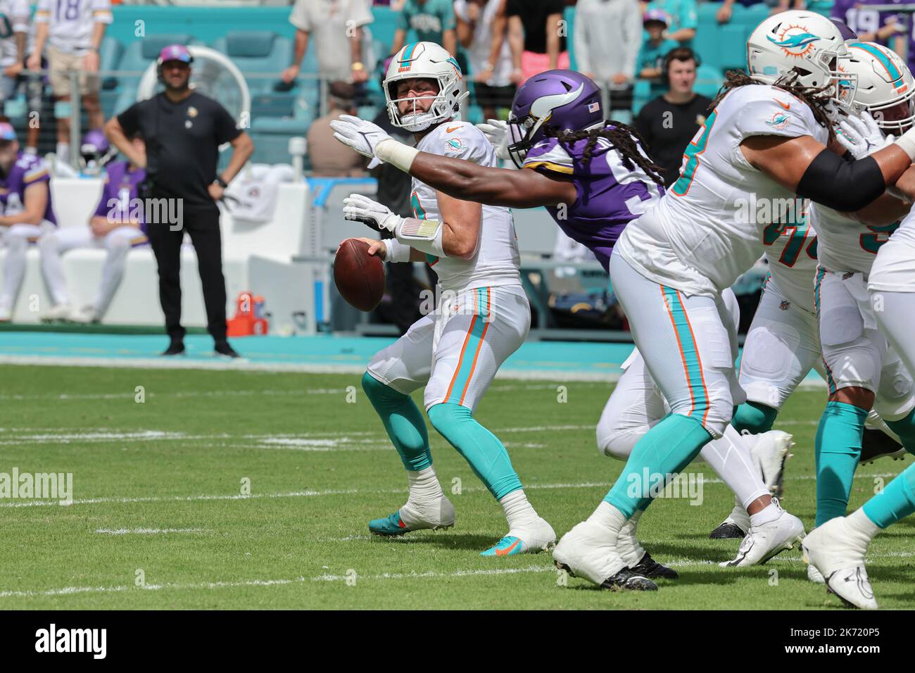 Sunday, October 16, 2022; Miami Gardens, FL USA; Miami Dolphins ...