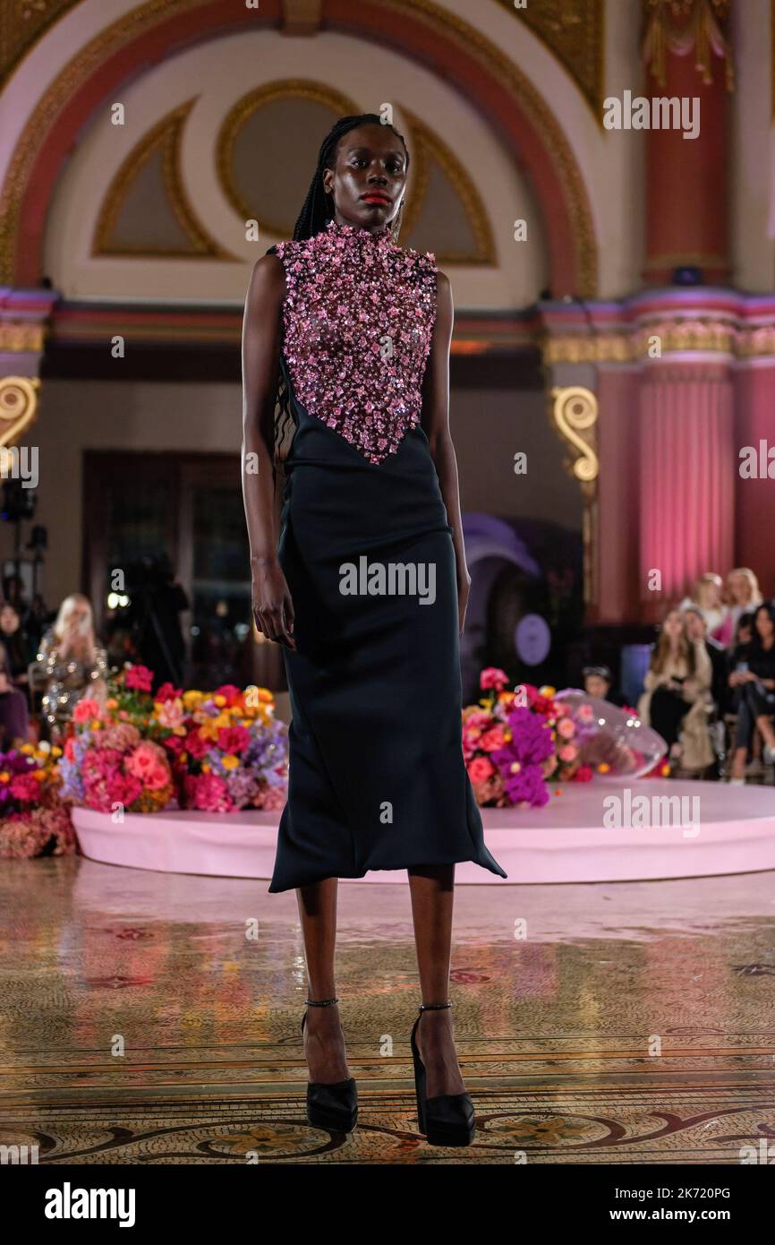 Melbourne, Australia. 16th Oct, 2022. A model wearing an outfit by ...
