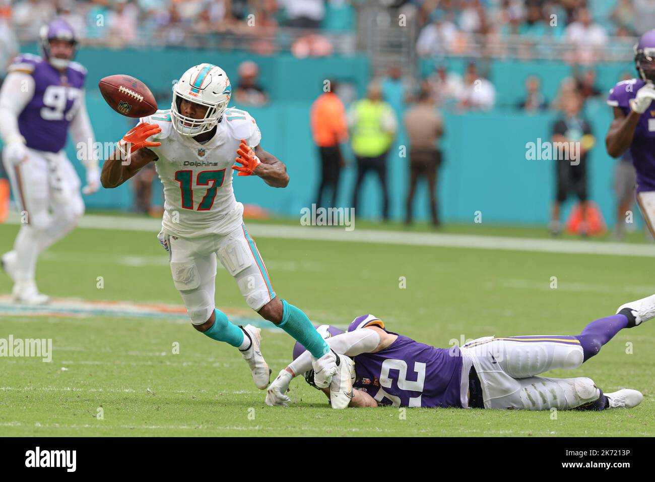 Sunday, October 16, 2022; Miami Gardens, FL USA; Miami Dolphins wide ...