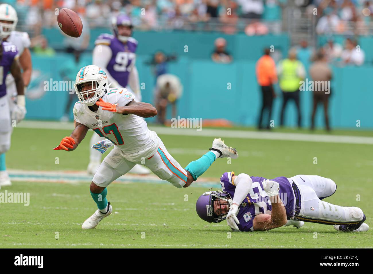 Sunday, October 16, 2022; Miami Gardens, FL USA; Miami Dolphins wide ...