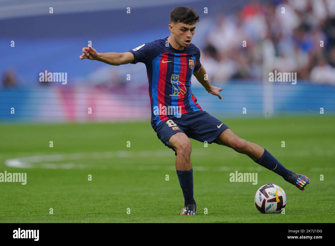 Real madrid barcelona pedri hi-res stock photography and images - Alamy