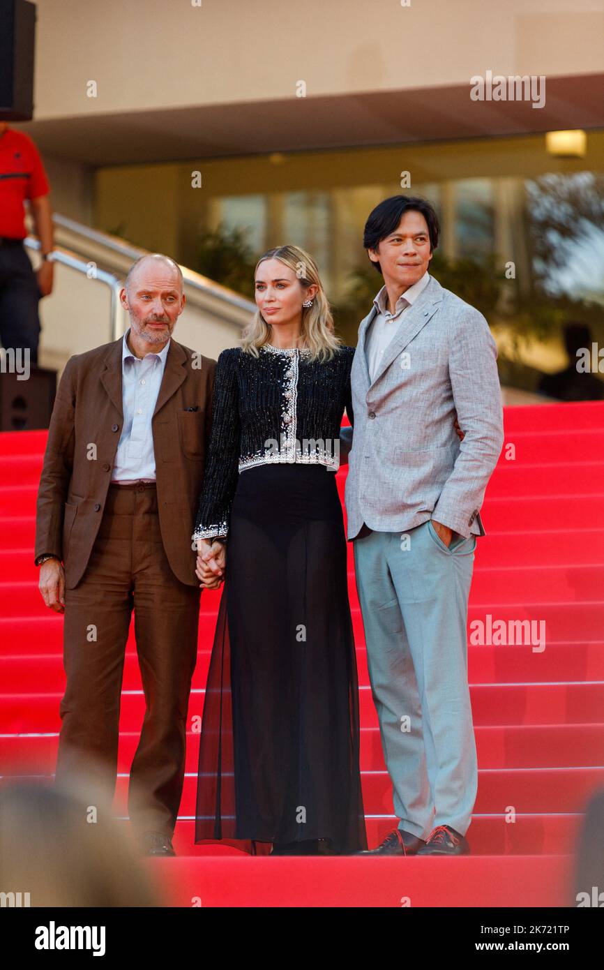 Emily Blunt, Chaske Spencer and Hugo Blick attending The English ...