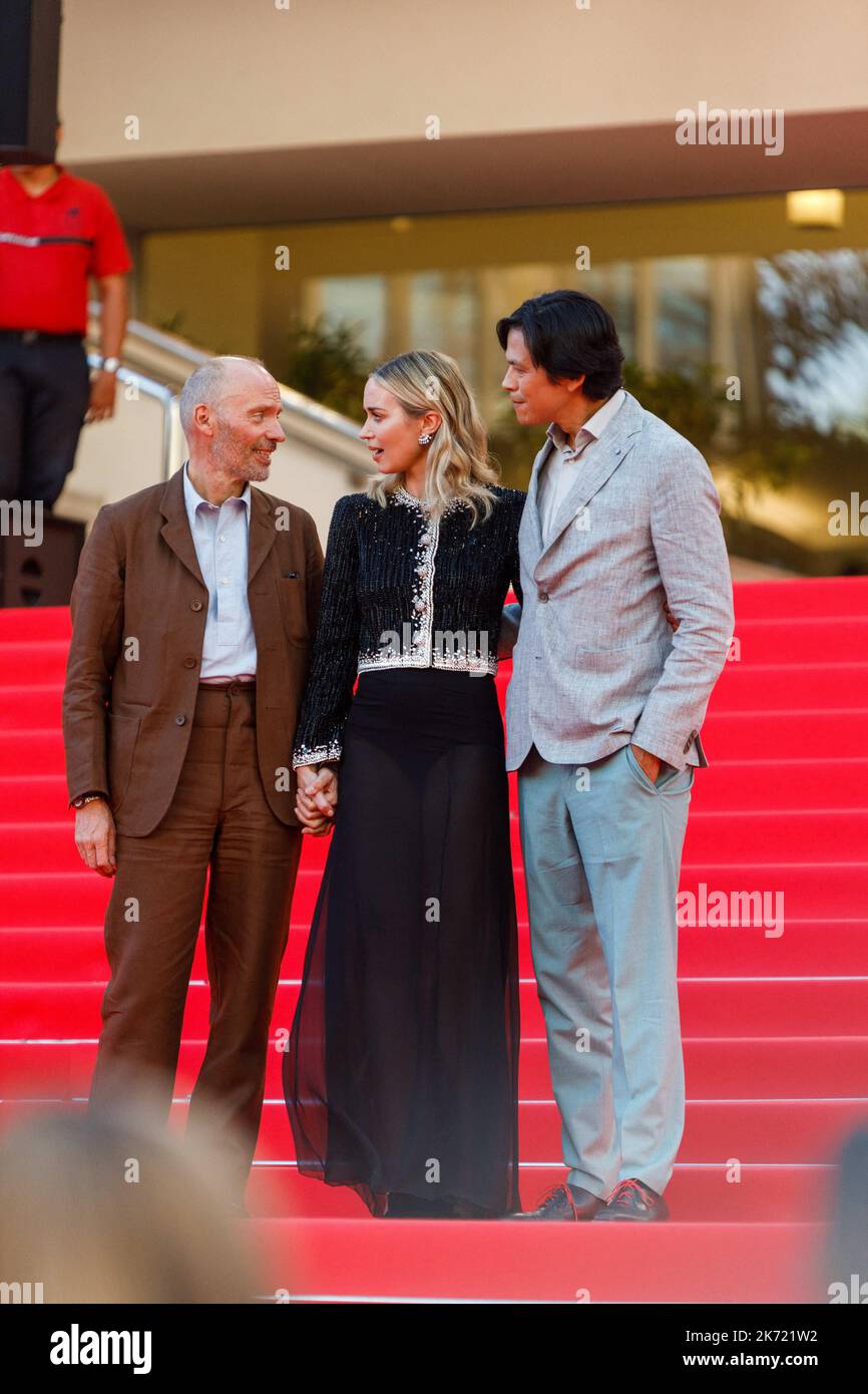 Emily Blunt, Chaske Spencer and Hugo Blick attending The English ...