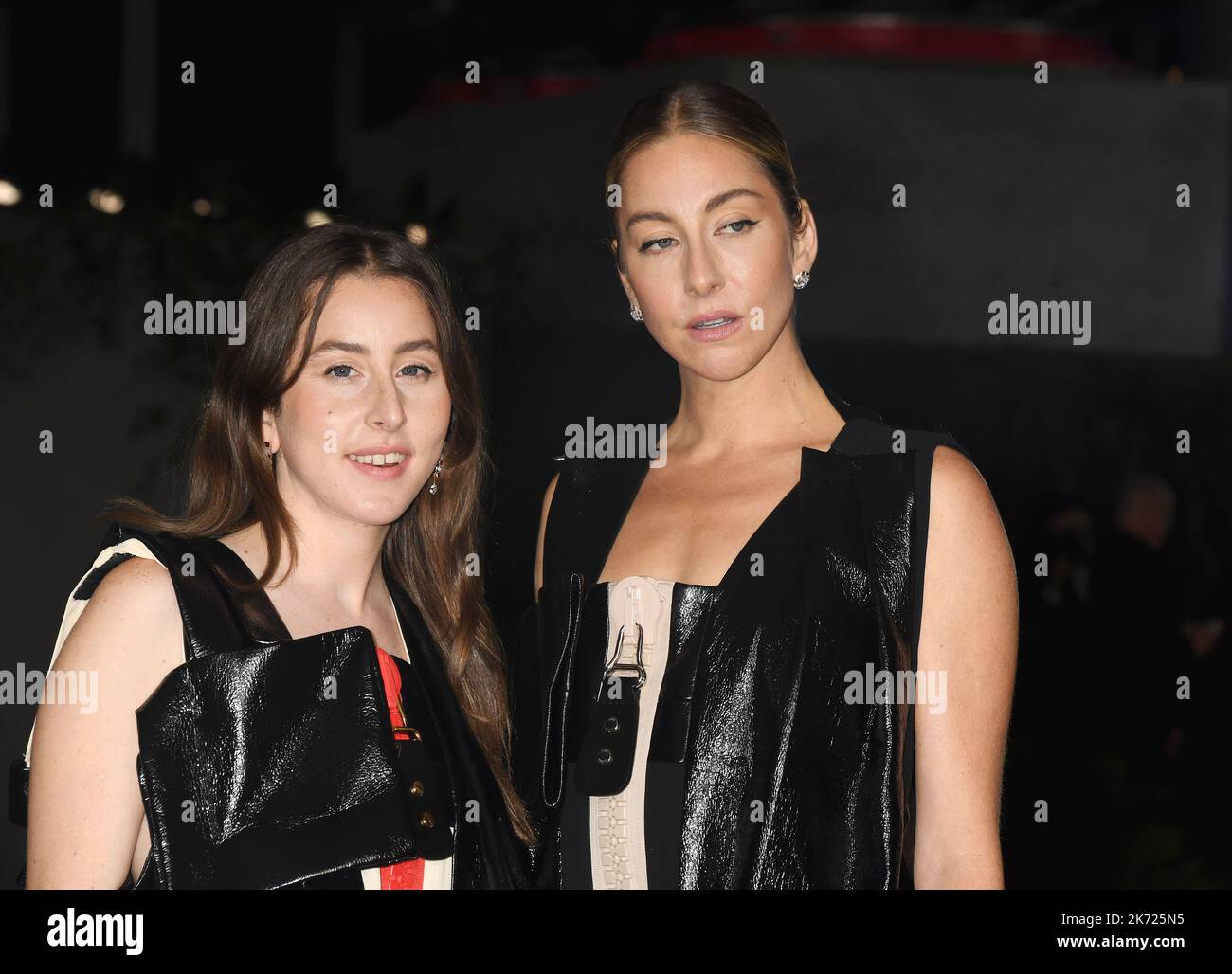 LOS ANGELES, CA - OCTOBER 15: (L-R) Alana Haim and Este Haim attend the ...