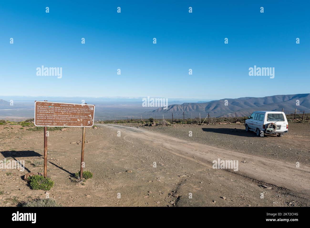 SUTHERLAND, SOUTH AFRICA - SEP 4, 2022: Top of the Ouberg Pass near ...
