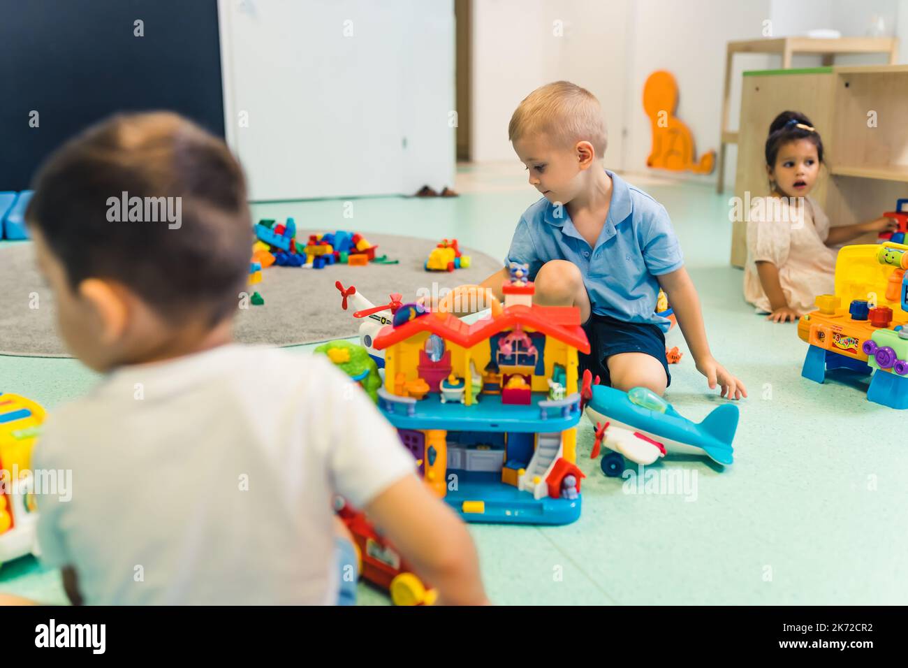 Preschoolers play hi-res stock photography and images - Alamy