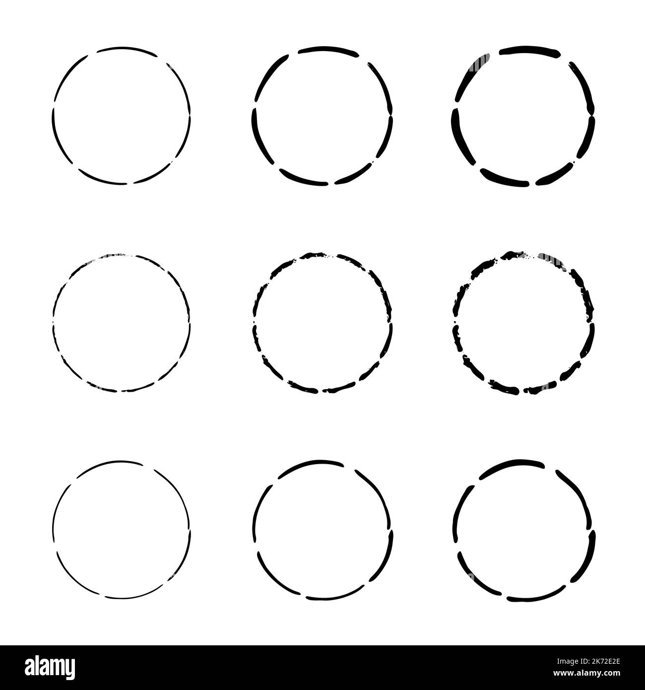 Hand drawn circles sketch. Round frames in doodle style. Speed lines in ...