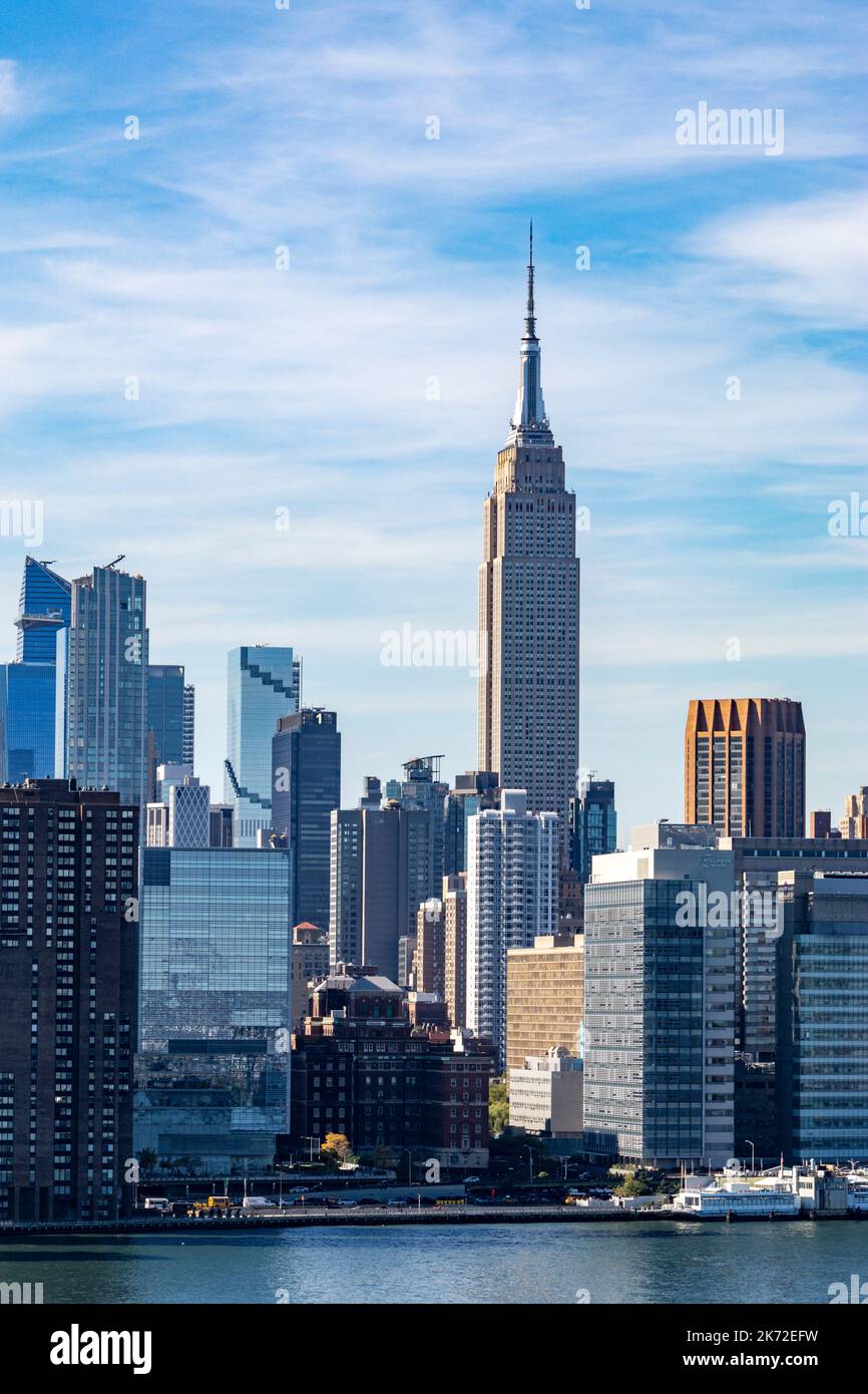 the Empire State Building and nearby buildings, an Art Deco–style ...