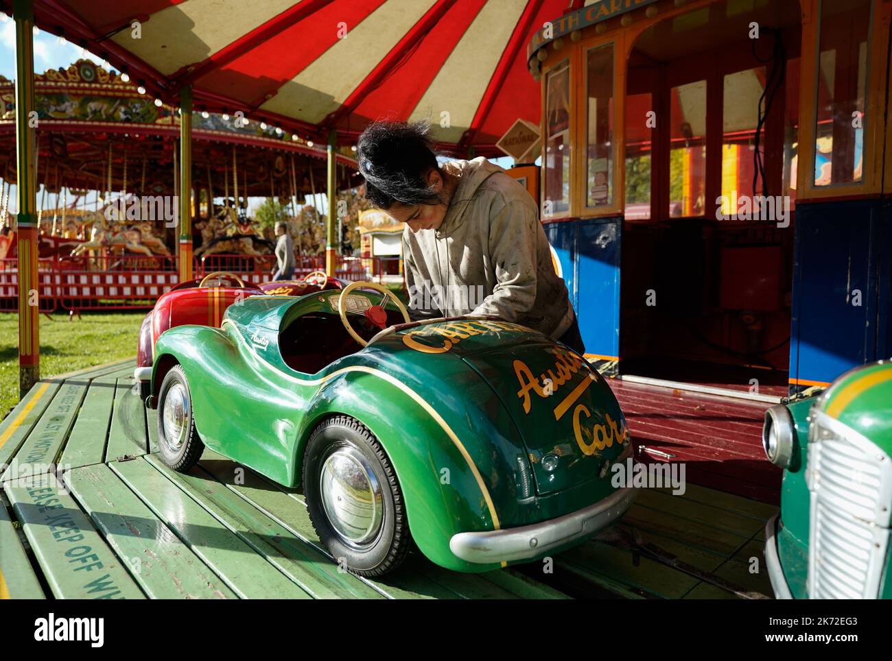 Funfair ride 1960s hi-res stock photography and images - Alamy