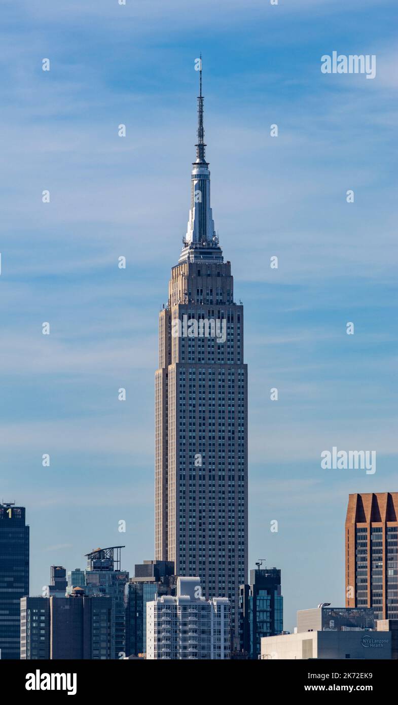 the Empire State Building and nearby buildings, an Art Deco–style ...