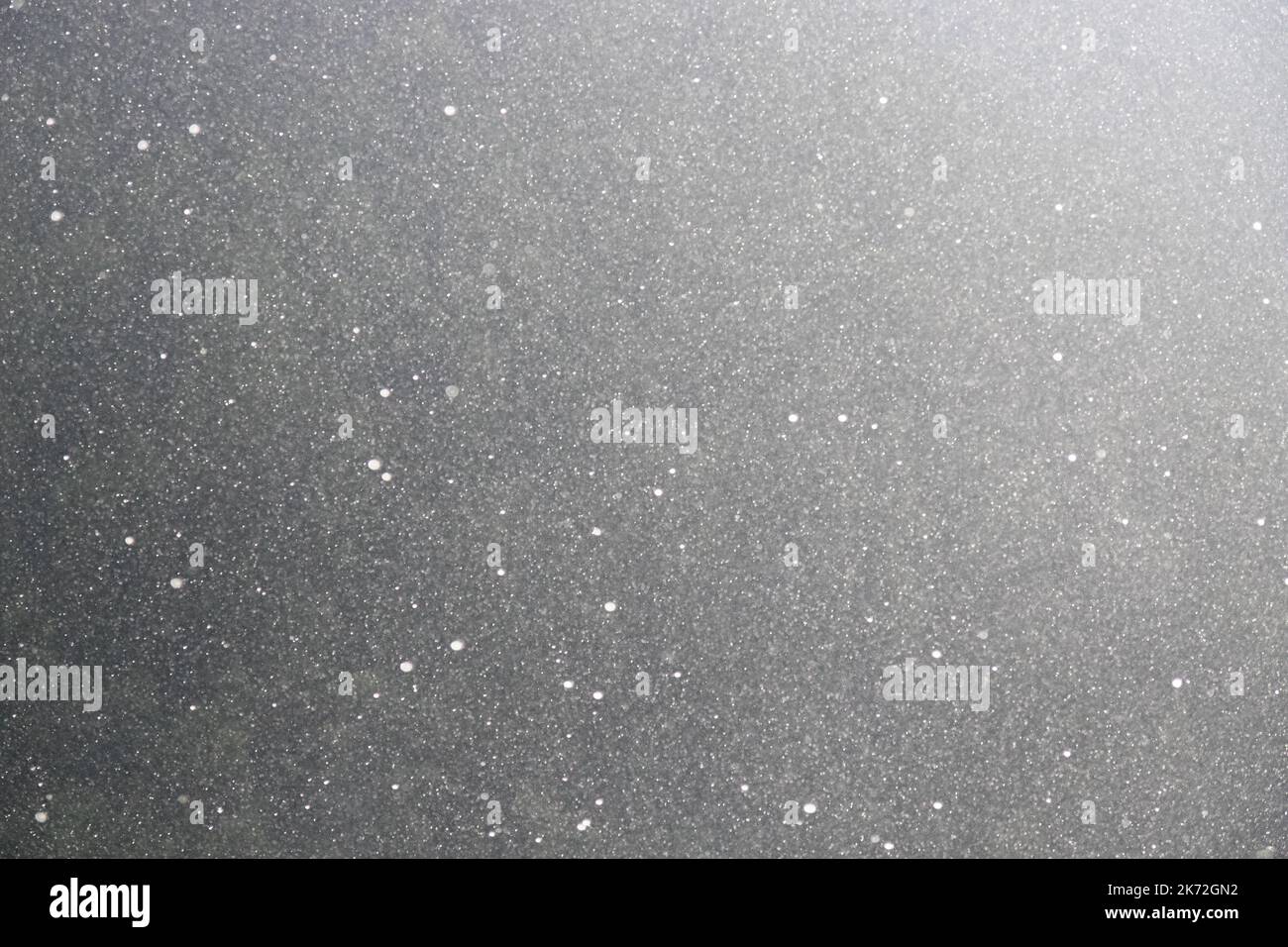 Snow falling in night sky hi-res stock photography and images - Alamy