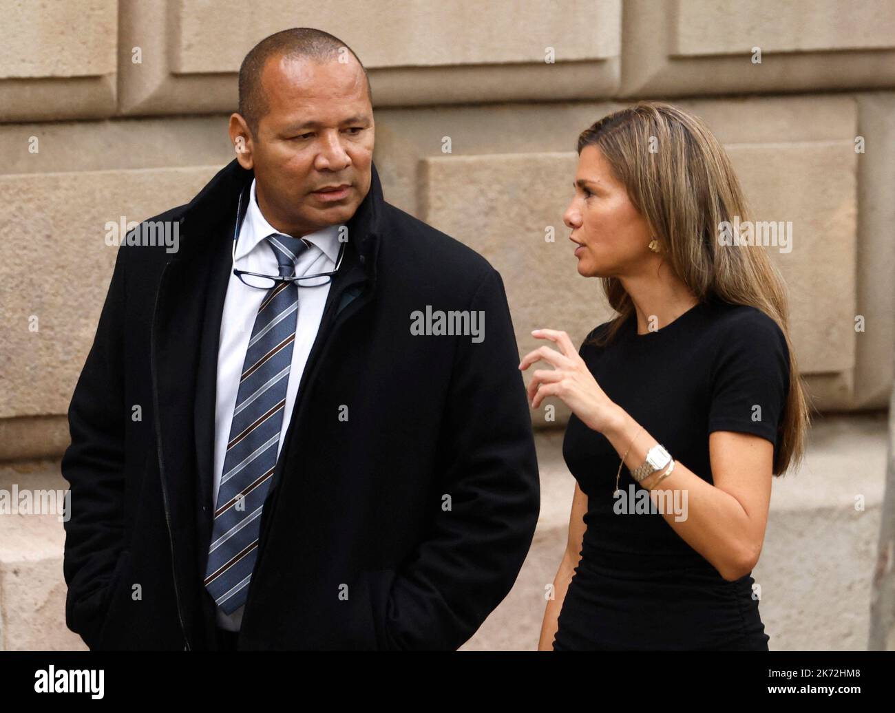 Neymar barcelona transfer hi-res stock photography and images - Alamy