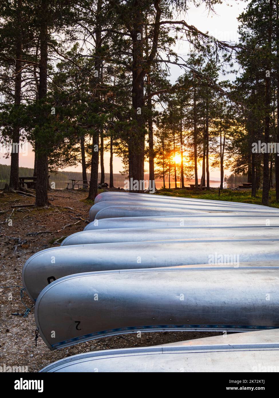 Upside down canoe hi-res stock photography and images - Alamy