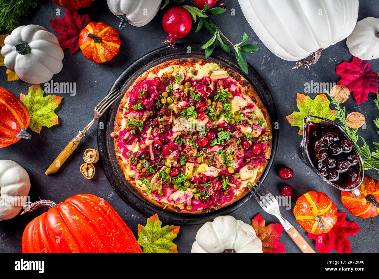 Thanksgiving Leftover Pizza, classic turkey leftover tart or sandwich ...